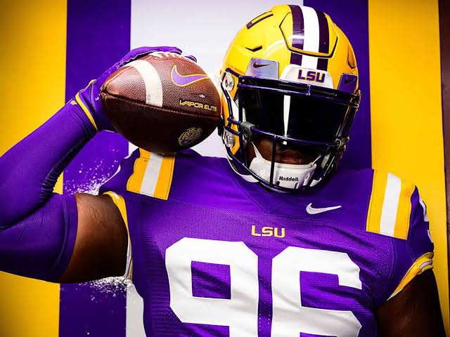 Shocking decision 7-foot 4-star LSU Decomimtment choosing Clemson tigers over Kentucky Alabama ...